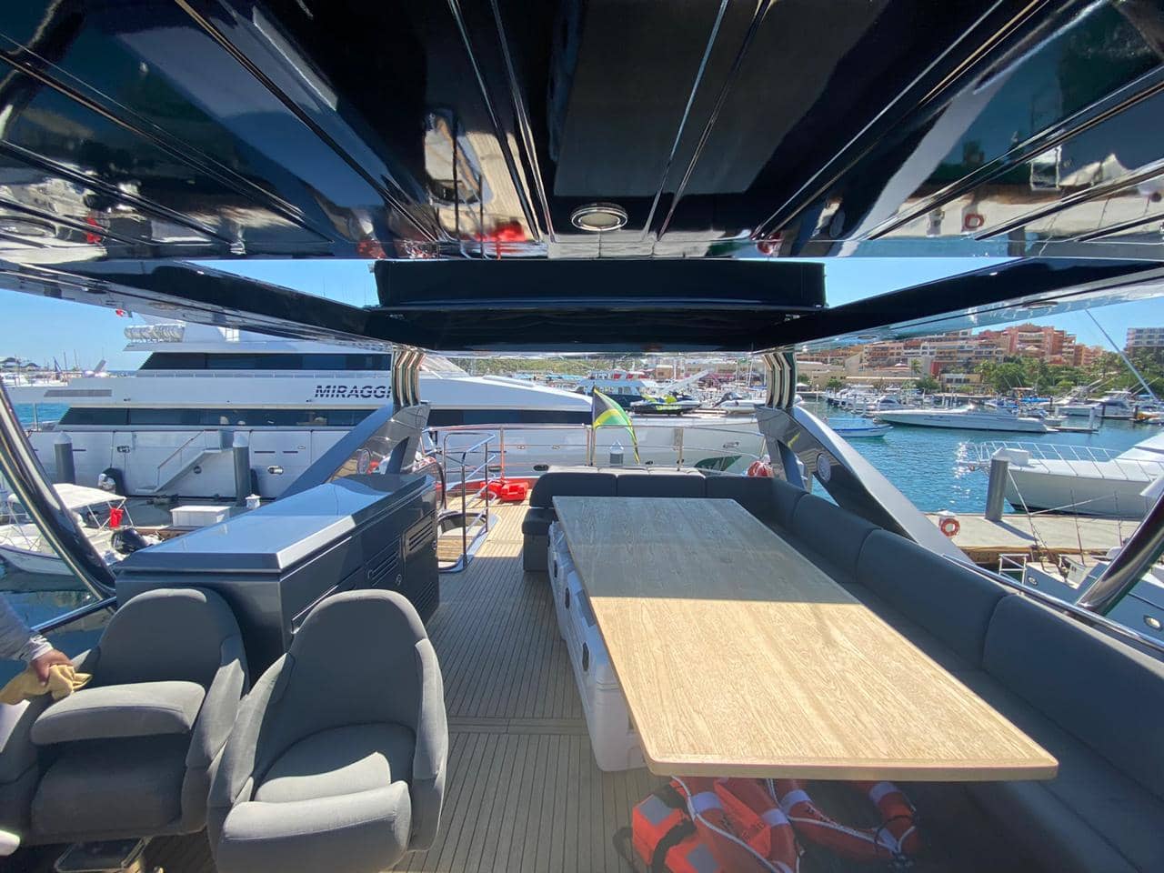 85ft Savi II - Lands End Charters