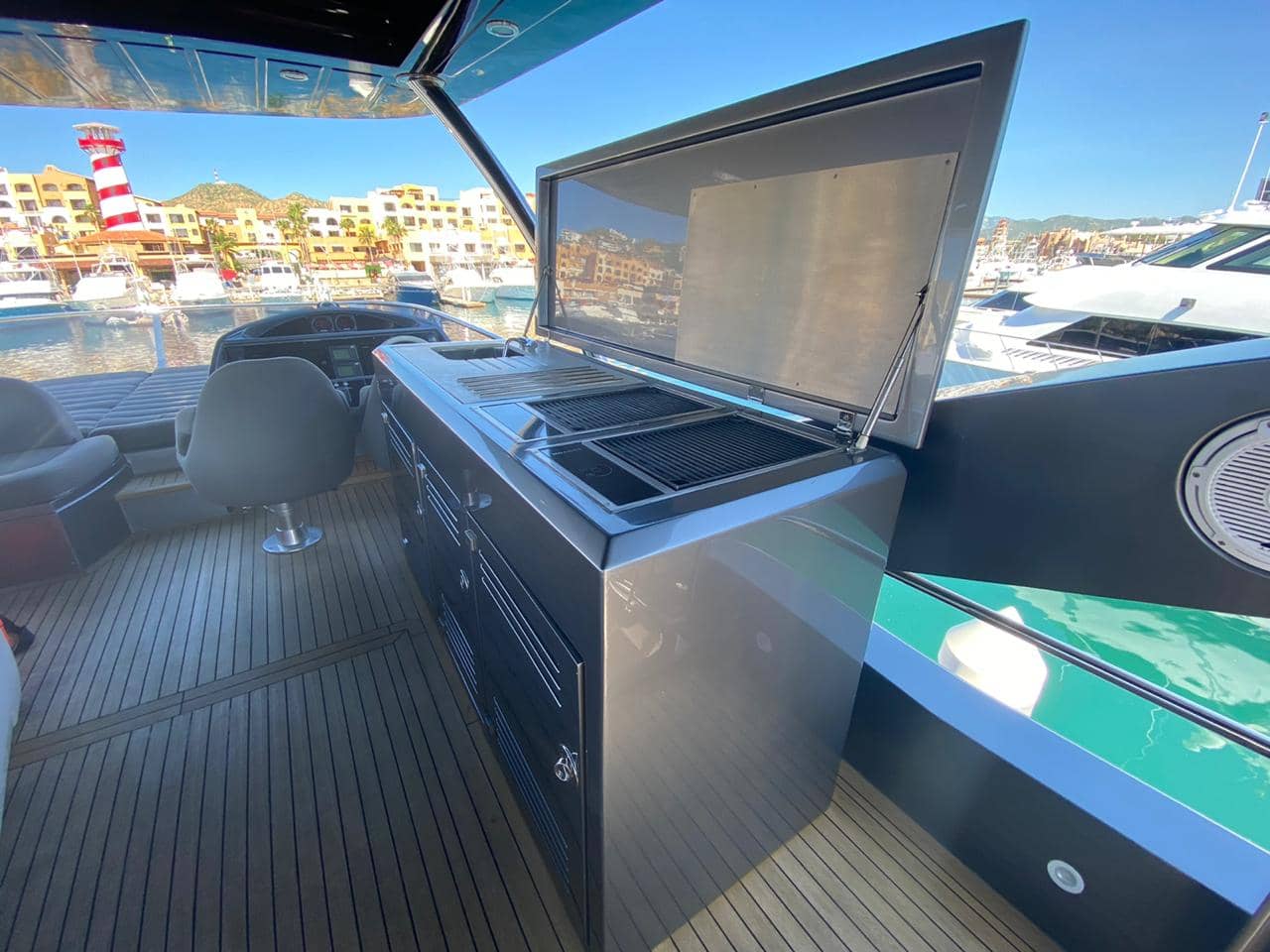 85ft Savi II - Lands End Charters